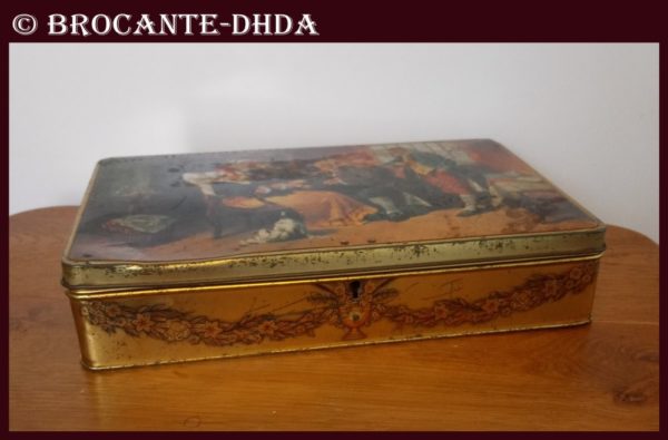 Boîte en fer ancienne - D'Hier & D'Aujourd'hui
